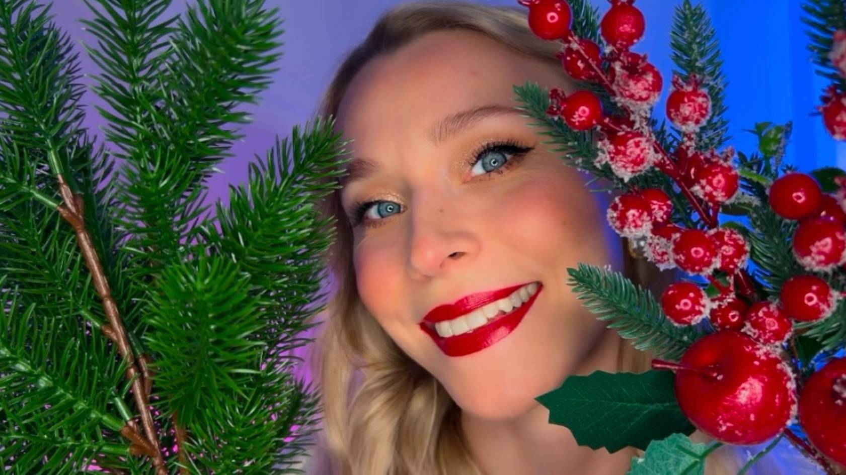 АСМР 👼🏻Рождественское расслабление в космическое окно. Новогодние триггеры, шепот и релакс. 🌠🤤