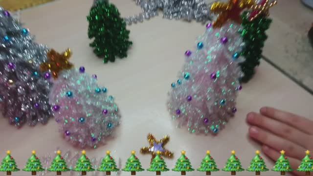 Делаем ёлочки с внуком и совершенствуем навык пользования горячим пистолетом