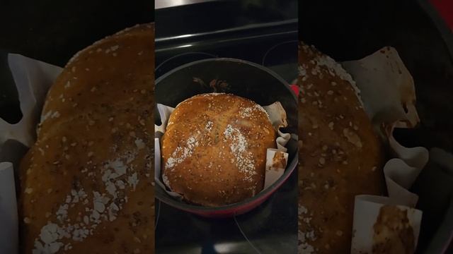 Хлеб в утятнице )))).