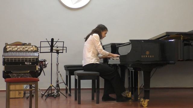 Николай Метнер "Канцона - серенада" Играет Адалина Виллер (ф-но) НГК им. М.И. Глинки Новосибирск