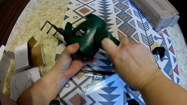 Распаковка и проба аккумуляторного рыхлителя