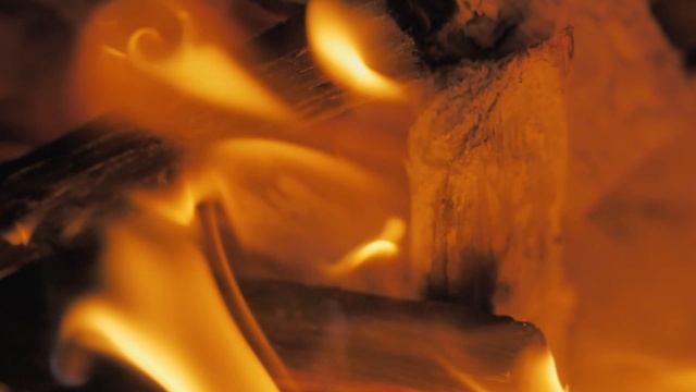 Расслабляющая и спокойная фоновая музыка. Треск костра