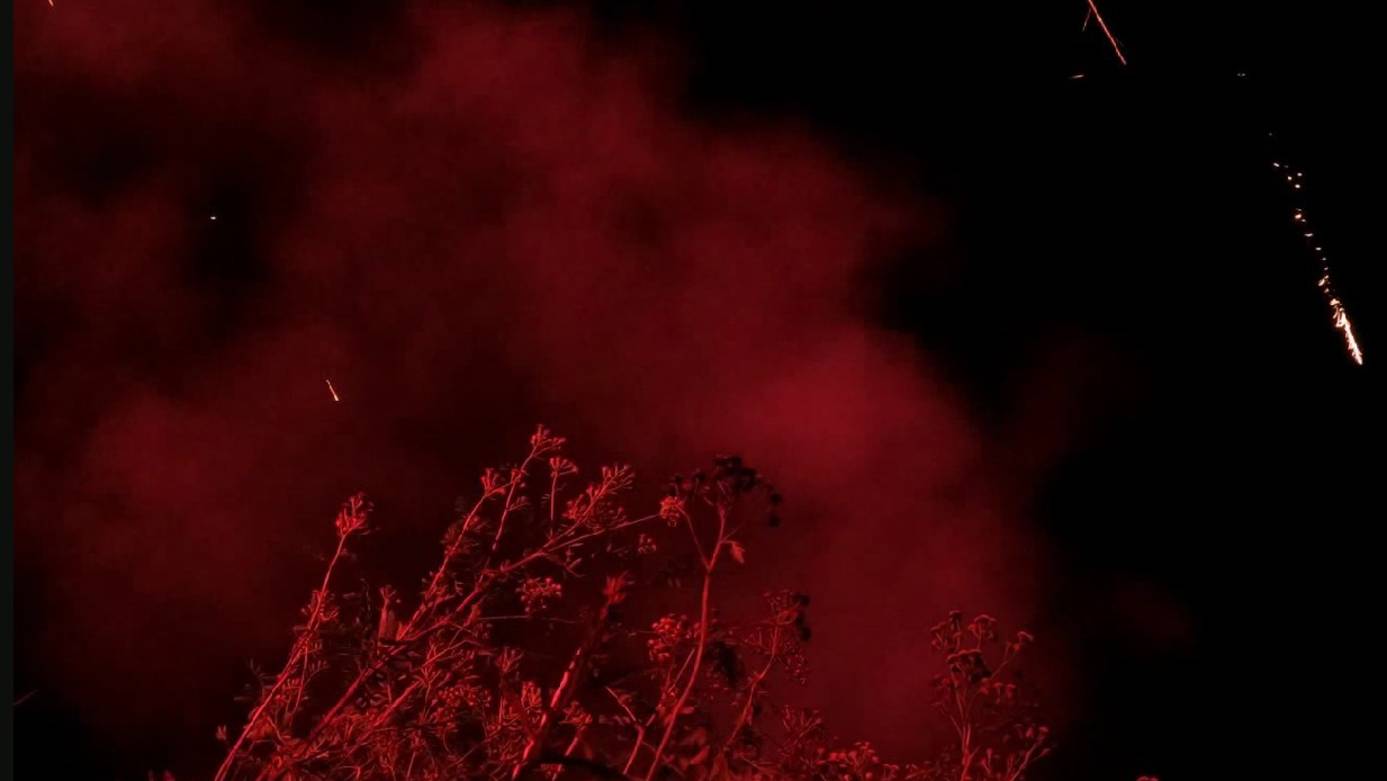 Очень крутой видос первый видос я оставил самый сок (не что не подожгли если что) (Все живы)