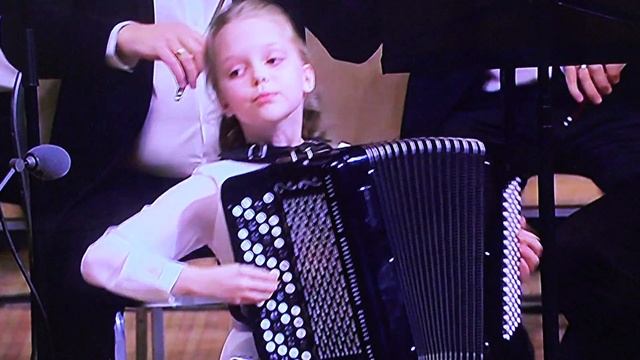 М.Виттне "Цыганский аккордеон" Ульяна Ковач (10 лет-баян) и "Виртуозы Москвы"