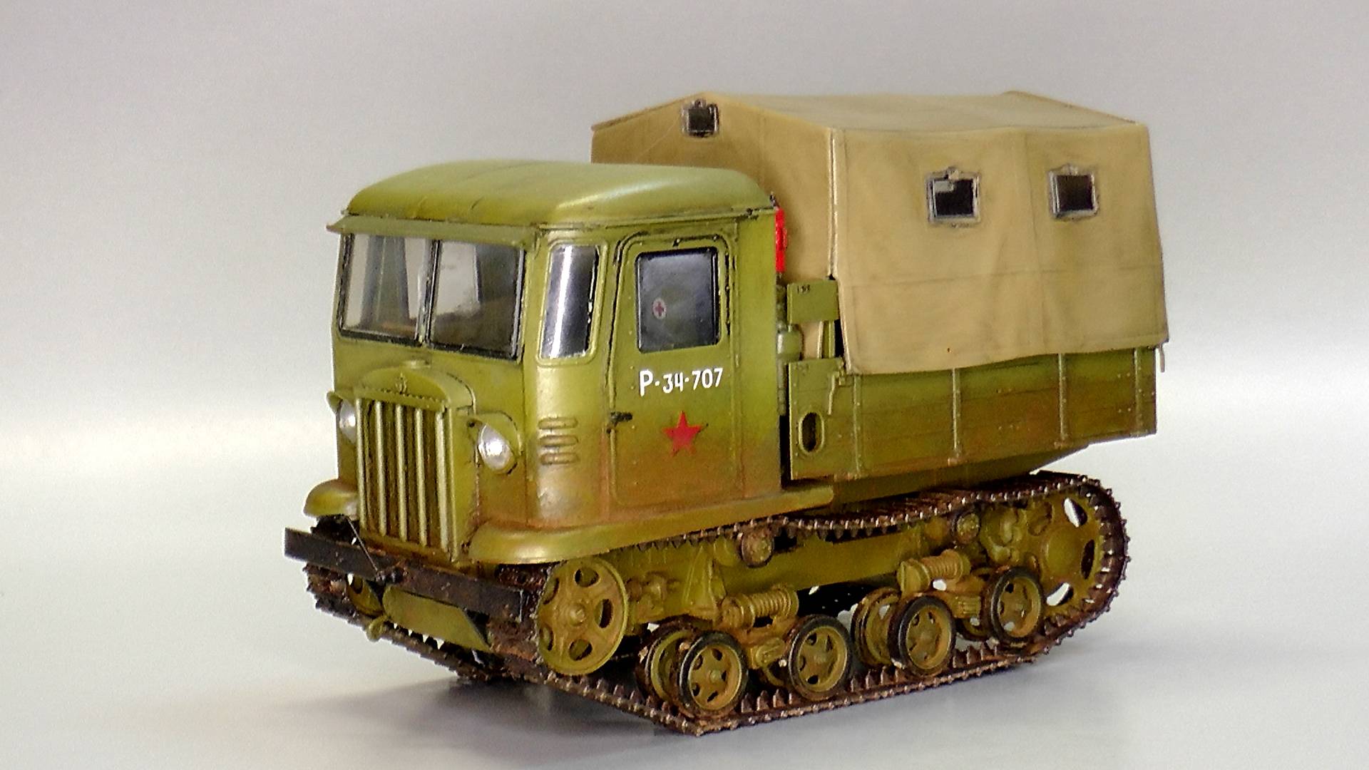 Сборка и окраска тягача СТЗ-5. Звезда (3663). Масштаб 1:35.