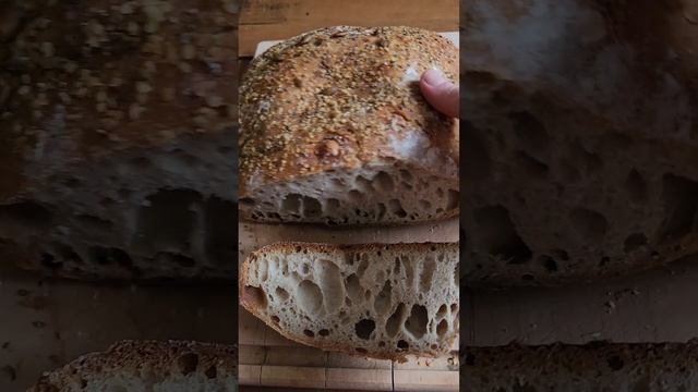 Хлеб домашнего приготовления на ржаной закваске, первый опыт.(Home-made bread with rye sourdough).