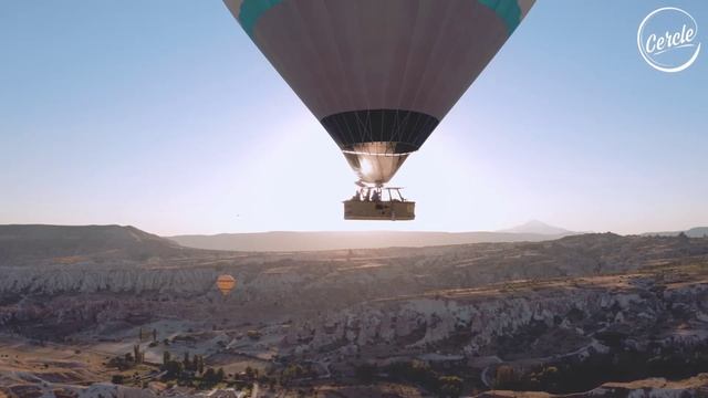 Ben Böhmer live above Cappadocia in Turkey