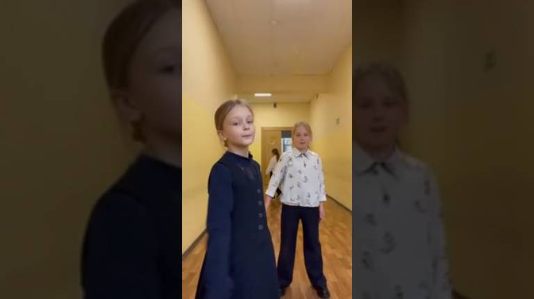 мои девчонки снимают кринж😂