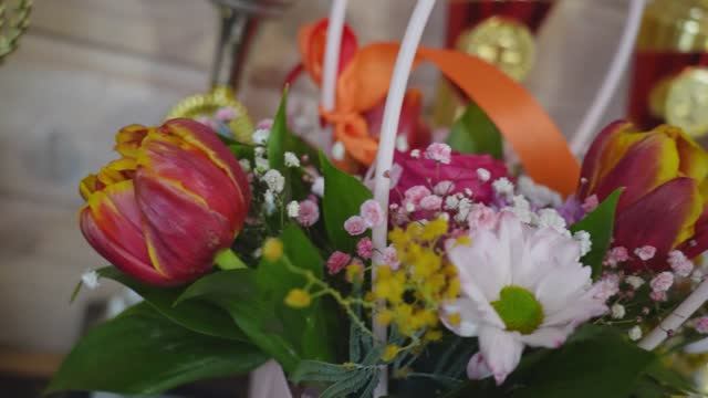 Русские Сезоны поздравляют с 8 марта!