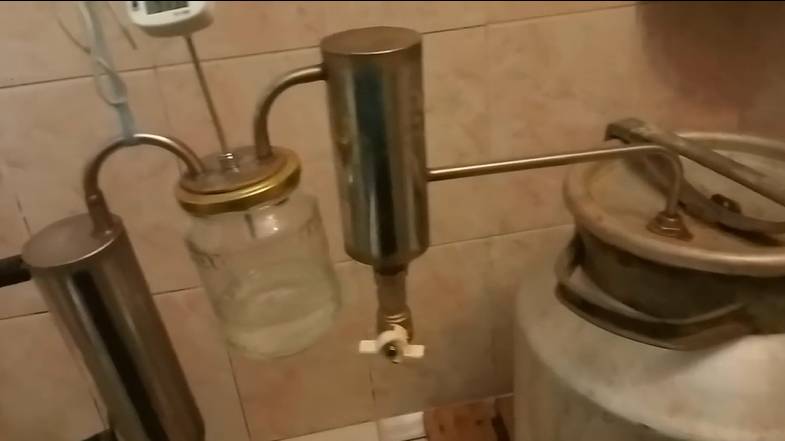 Мужское хобби самогоноварение