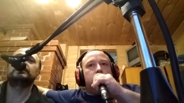 5. "На безымянной высоте"  Виктор Чурилов, Тихо Спели.  Дачный Дуэт.