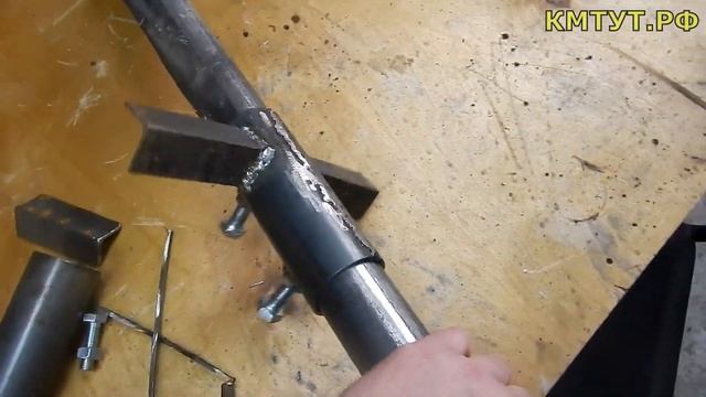 Лопата для прокладки кабеля или водопроводной трубы