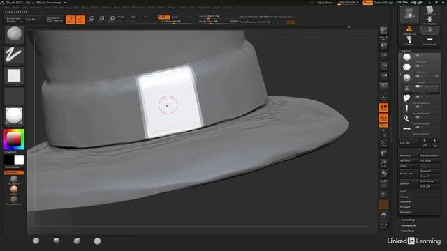 19 - Detailing the hat, part 1