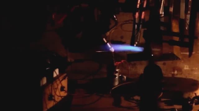 Сферический радиально-тангенциальный детонационный реактивный двигатель, замедленная съёмка