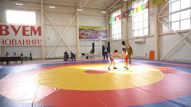 Абинск 2024г. 42 кг. Митюк Кирилл (Новокубанский р-н)-Новожилов Михаил (Крымск), греко-римска борьба