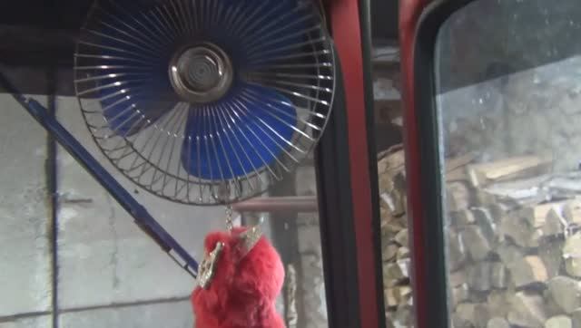 Новая крыша для ЛТЗ-55. (Часть 2 Вентиляция, освещение, врезка люка. И стартер новый.)