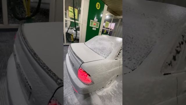 Приора-пуляракета.Самомойка