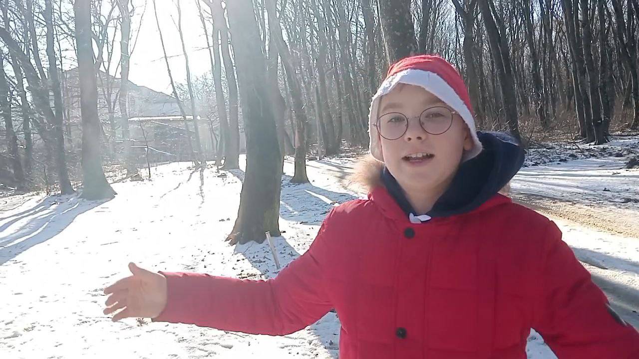 Очень классная новогодняя 3 часть обзора на город