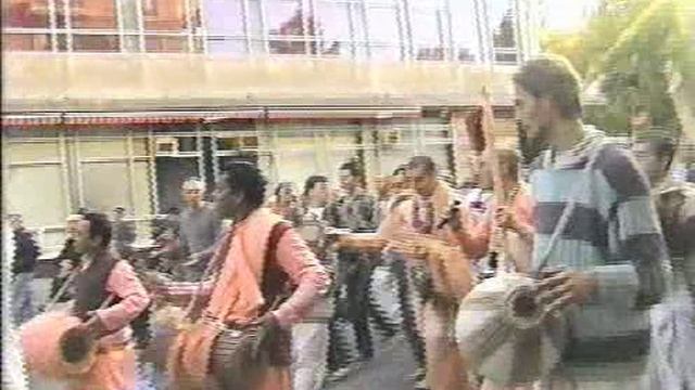 Нагар Санкиртана Одесса 2000. Его Божественная Милость Шрила Бхакти Валлабха Тиртха Госвами Махарадж