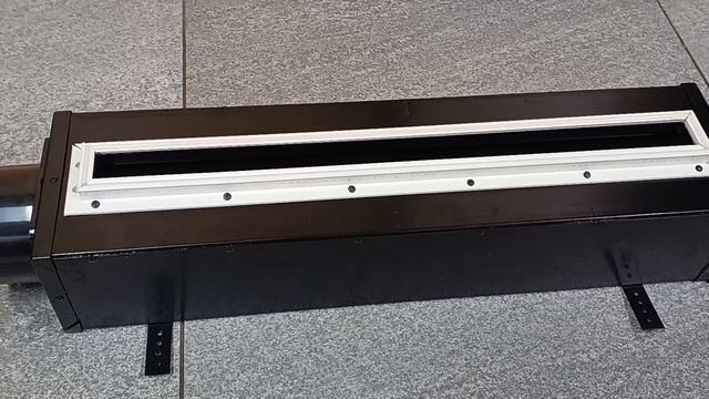 Щелевой диффузор под натяжной потолок