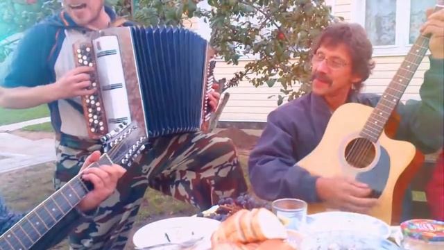 Отдыхаем на даче. Приезд папы.