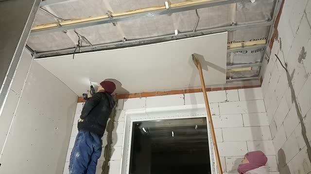 16.Зашил потолок гипсокартоном (Дом для себя 20год)