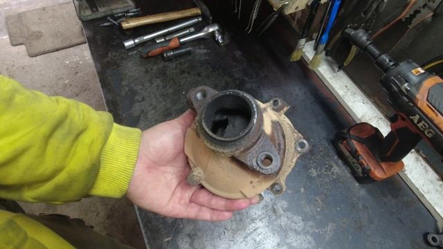 Nissan March прошивка, удаление Катализатора, вварка пламегасителя)