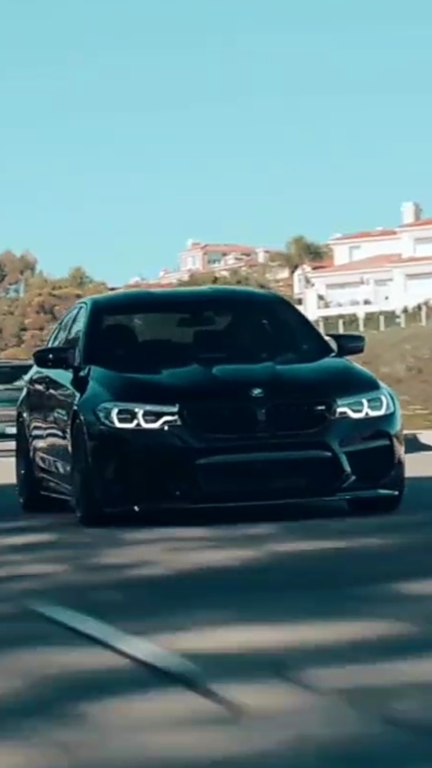 Видео про БМВ #shorts#rutube#купитьноутбук#сновымгодом