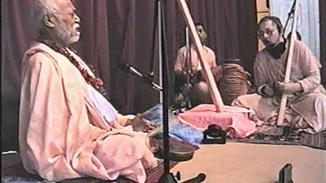 Москва 2000 - часть 9. Его Божественная Милость Шрила Бхакти Валлабха Тиртха Госвами Махараджа