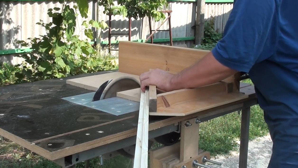 Изготовление рамы для огромной бисерной картины