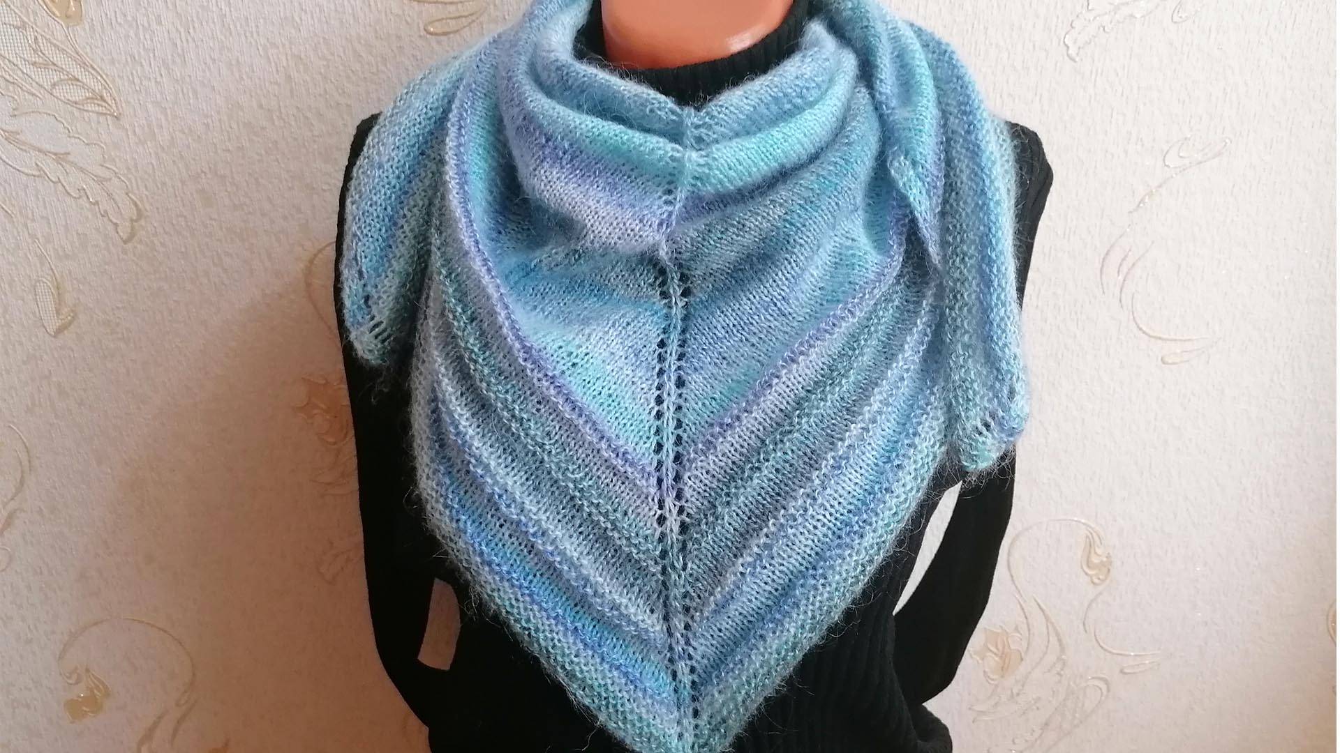 Самый простой бактус спицами