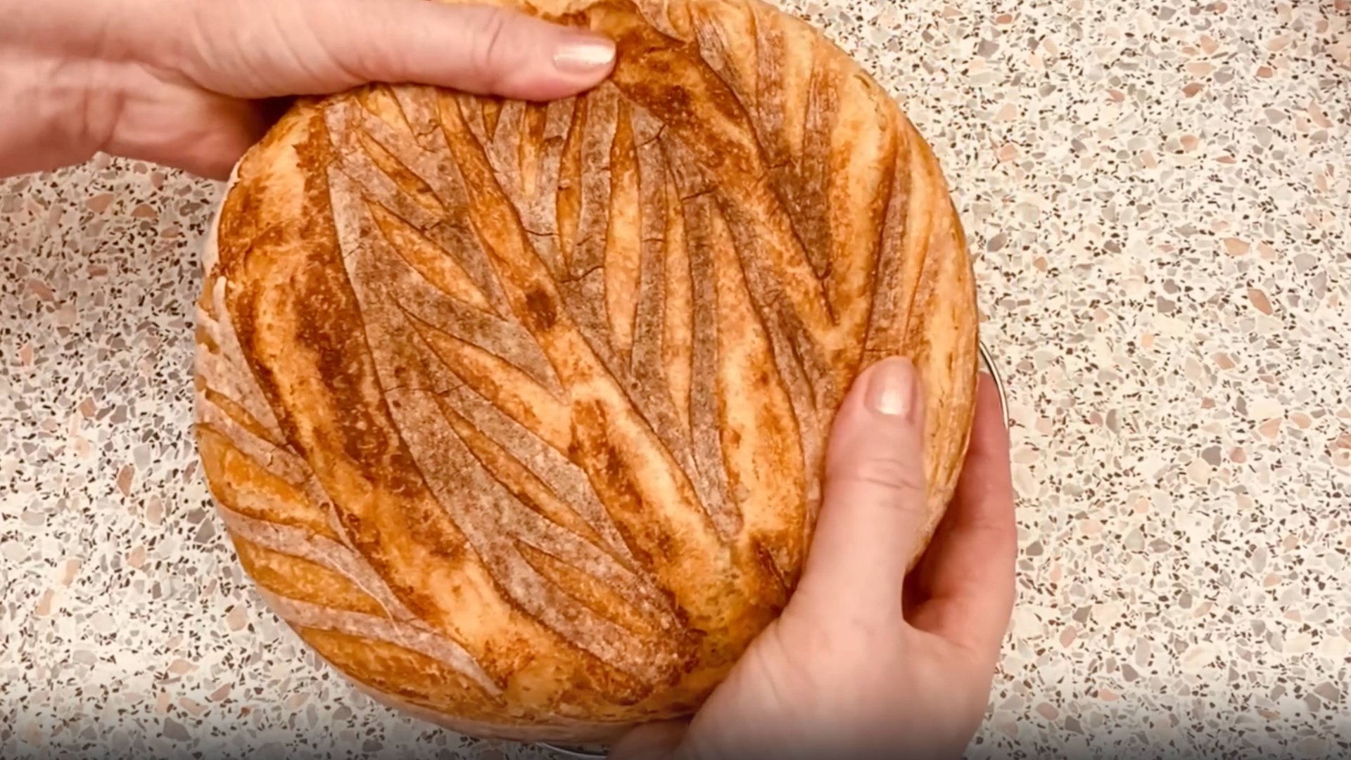 Хлеб на заквасочной опаре "Пулиш"