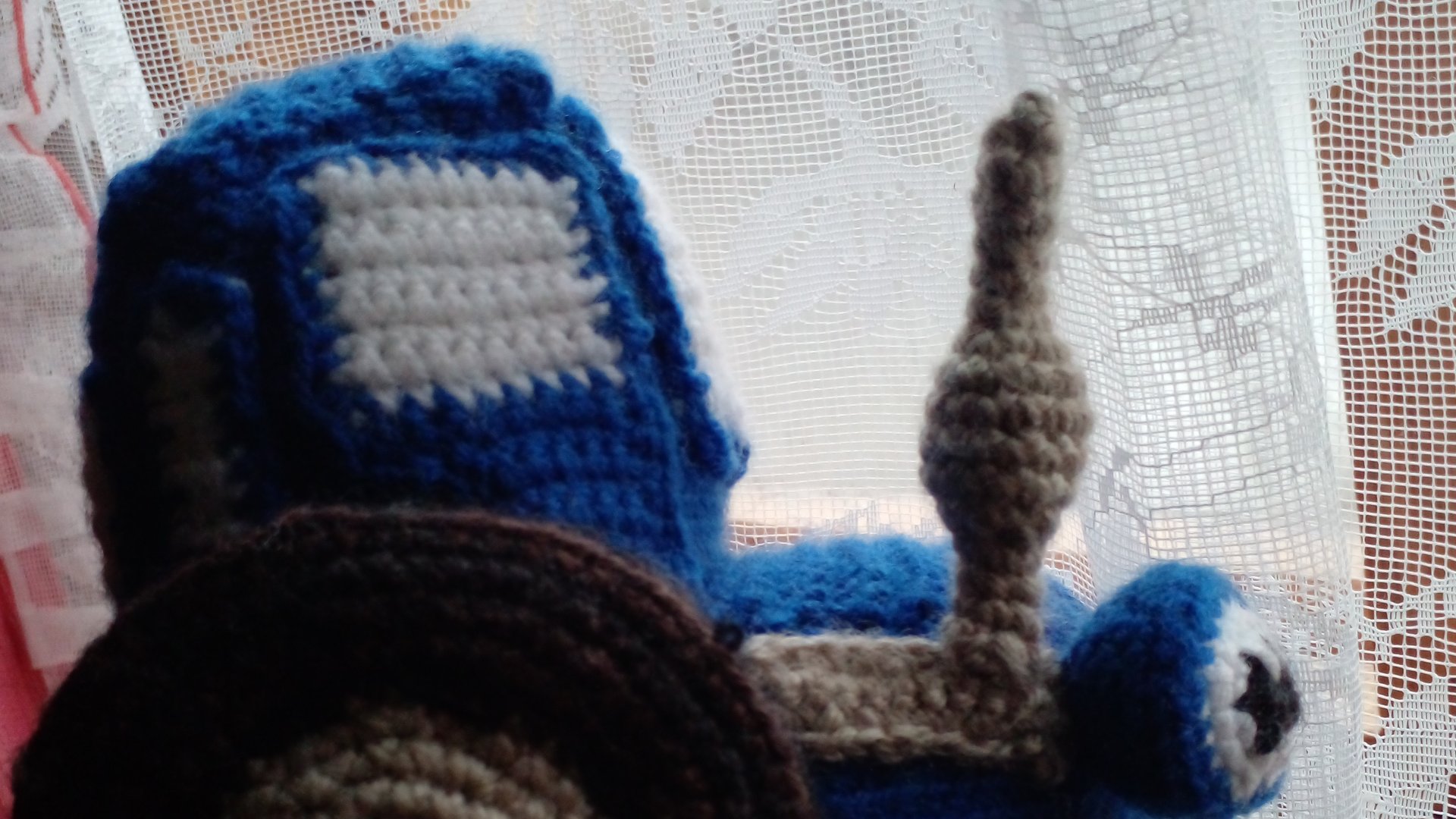 Синий трактор, связанный крючком.    МК Марины Жураховской