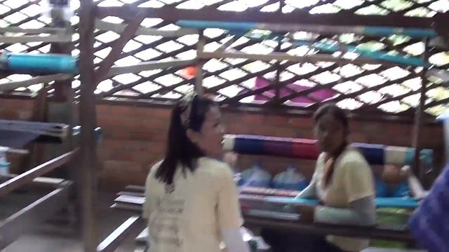 Шелкопряды! Камбоджийская сказка.