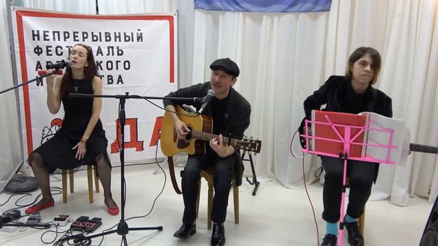 02 За буйки - Светлая комната