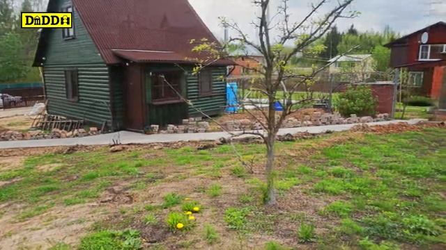 13 Выкладка дорожек тротуарной плиткой.Подготовка почвы под газон.