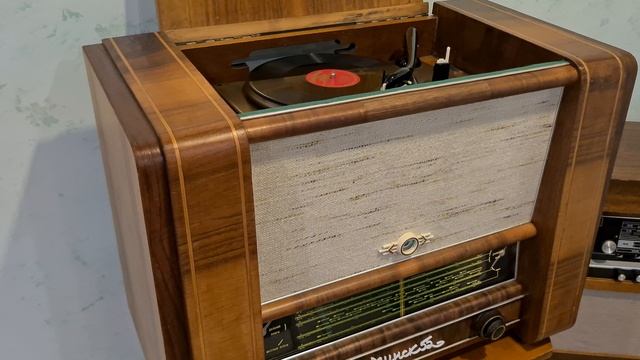 ДЖОННИ-АЛЕКСАНДРА КОВАЛЕНКО (румынская мелодия, обр. В. Людвиковского, перевод Н. Доризо) 1955, СССР