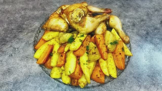 БЫСТРЫЙ УЖИН ДЛЯ ВСЕЙ СЕМЬИ! КУРИЦА С ОВОЩАМИ ЗАПЕЧЕННАЯ В ДУХОВКК