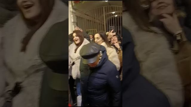 в новогоднюю ночь с песнями Юрия Шатунова