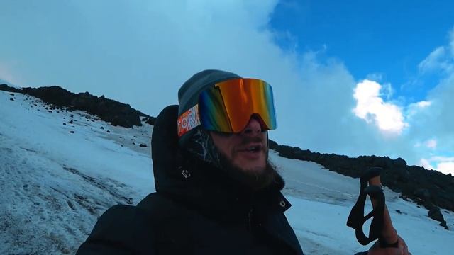 Восхождение на Эльбрус 2022 с Юга, без Гида и подготовки.