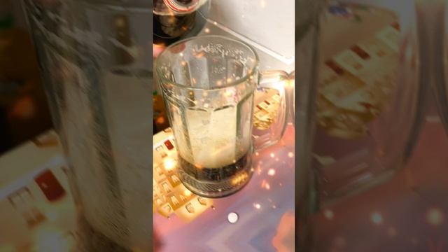 Одна пена 😂 / любимая cola