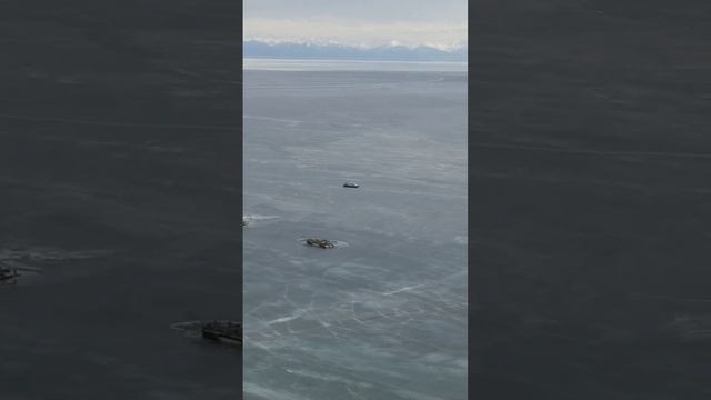 Лёд в апреле тёмный ,на хивусе только можно ездить.