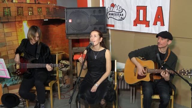 10 Южная - Светлая комната