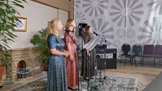 Концерт вокального ансамбля Цевница в актовом зале Храма Покрова Пресвятой Богородицы 12.12.2024