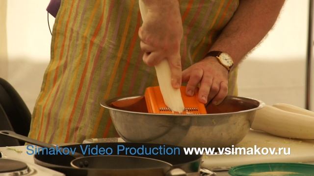 Репортаж о литературно-кулинарном шоу "Время чолнта" . Проект "Эшколь"