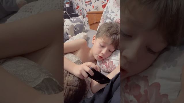 Даник почти читает литературу) #юмор #дети #уроки #семья