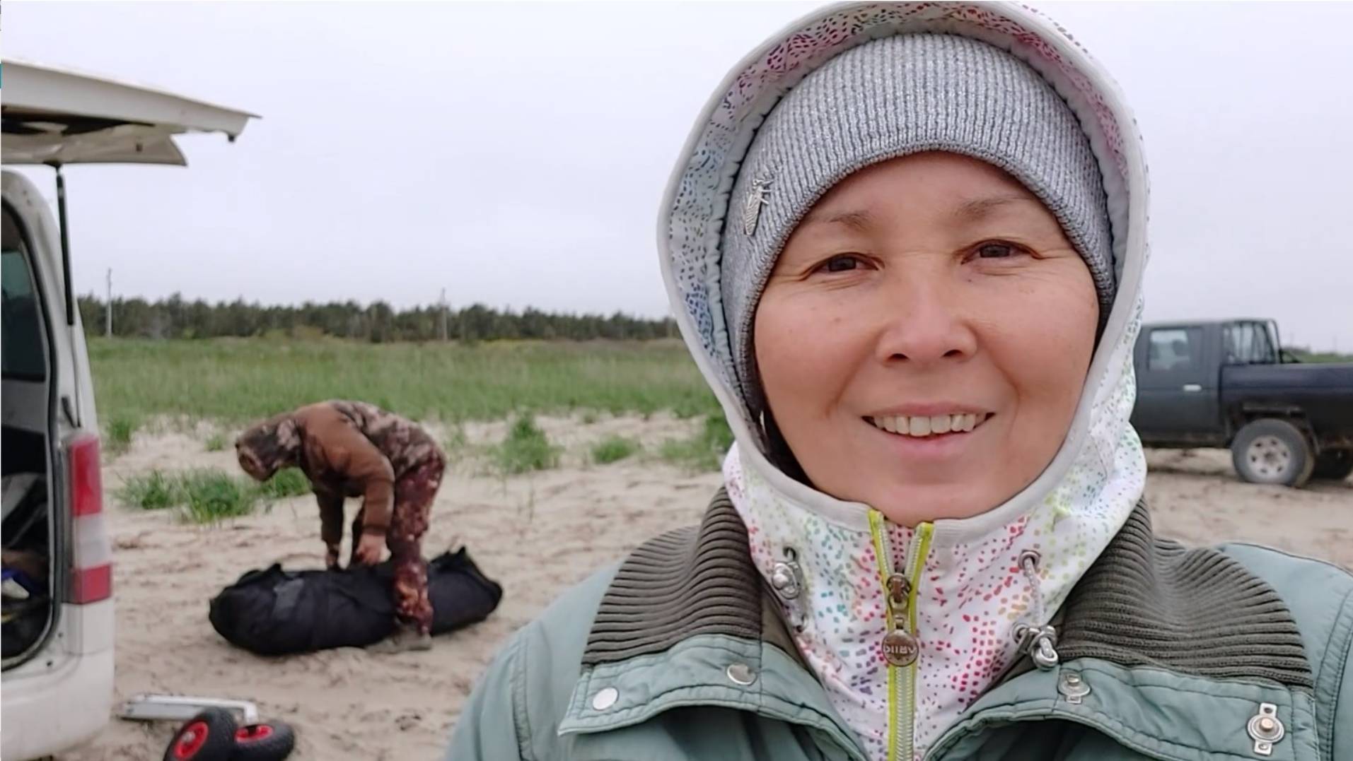 Наши удочки трещат. Рыбалка в Охотском море.