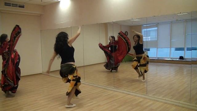 Онлайн школа. Цыганский танец "Танцуй девушка" под музыку к видео уроку "разбор цыганского танца".