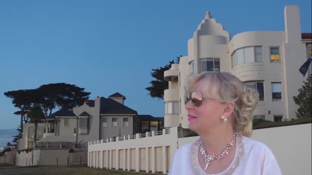 Модели моей одежды. У моря.