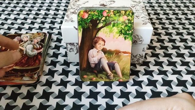 МАК Яблоко. Обзор колоды.